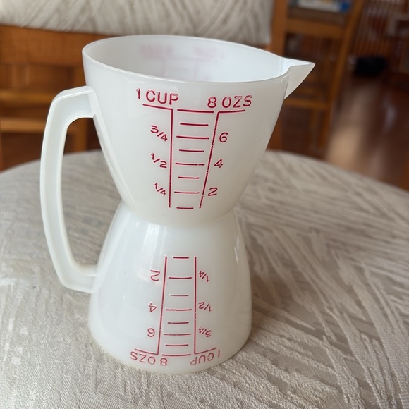 Tupperware | Kitchen | Vintage Tupperware Double Measuring Cup | Poshmark